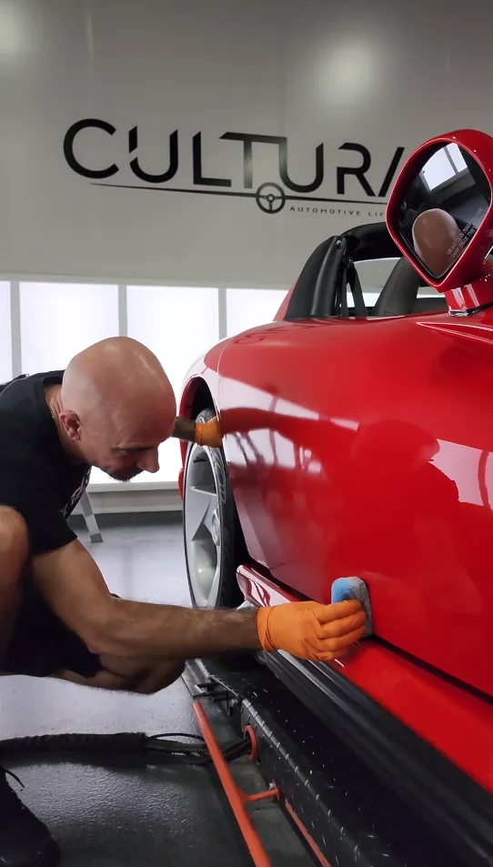 Differences Between Ceramic Coating and Traditional Wax